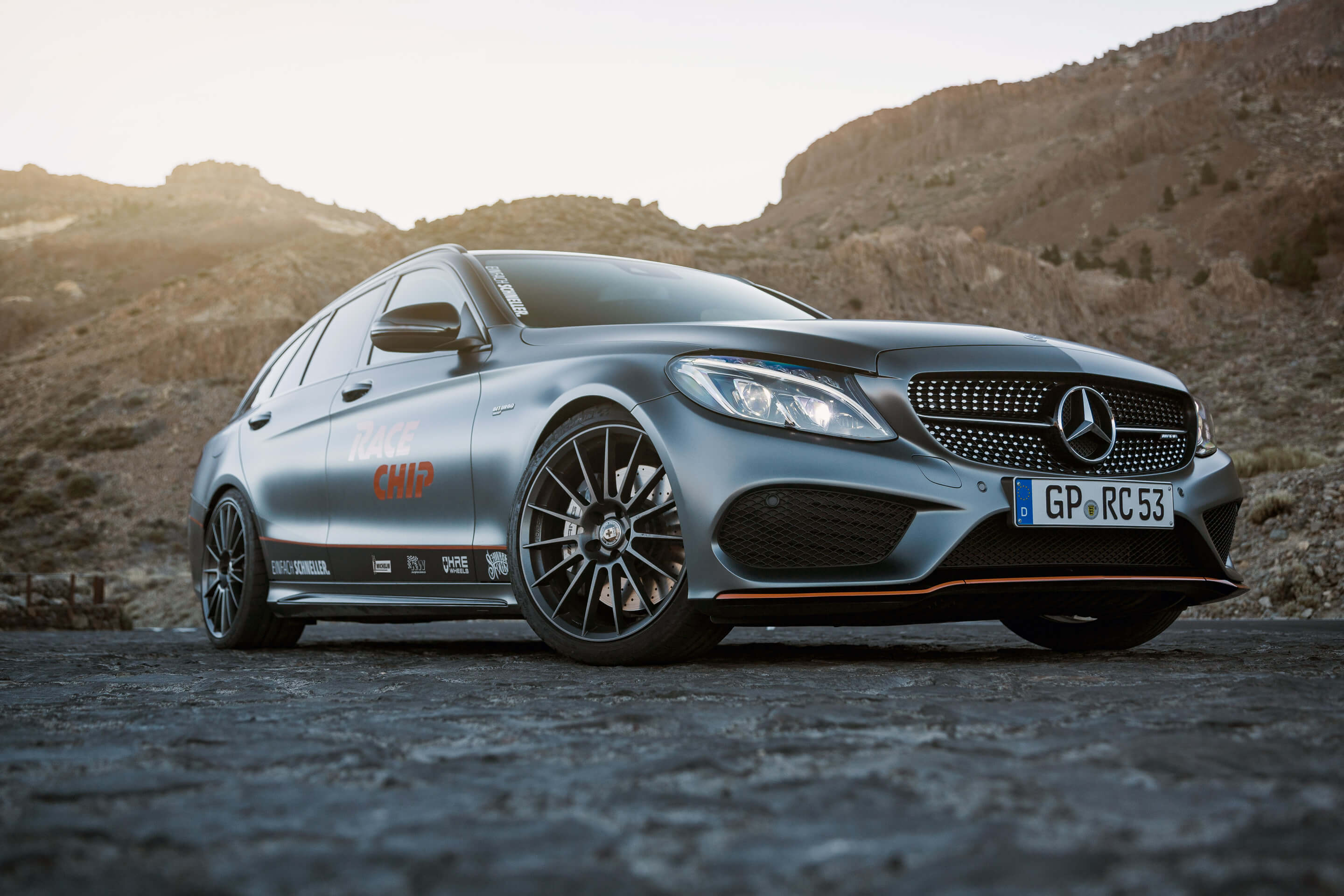 Ein Kombi mit Rennwagen-Flair – der Mercedes-Benz AMG C 43 - RaceChip News